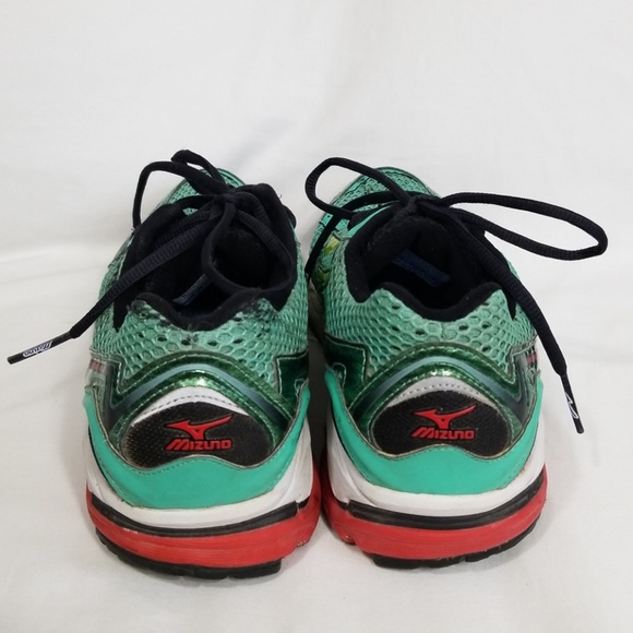 Mizuno | Shoes | Mizuno Wave Inspire 8 Green Running Shoes 95 | Poshmark